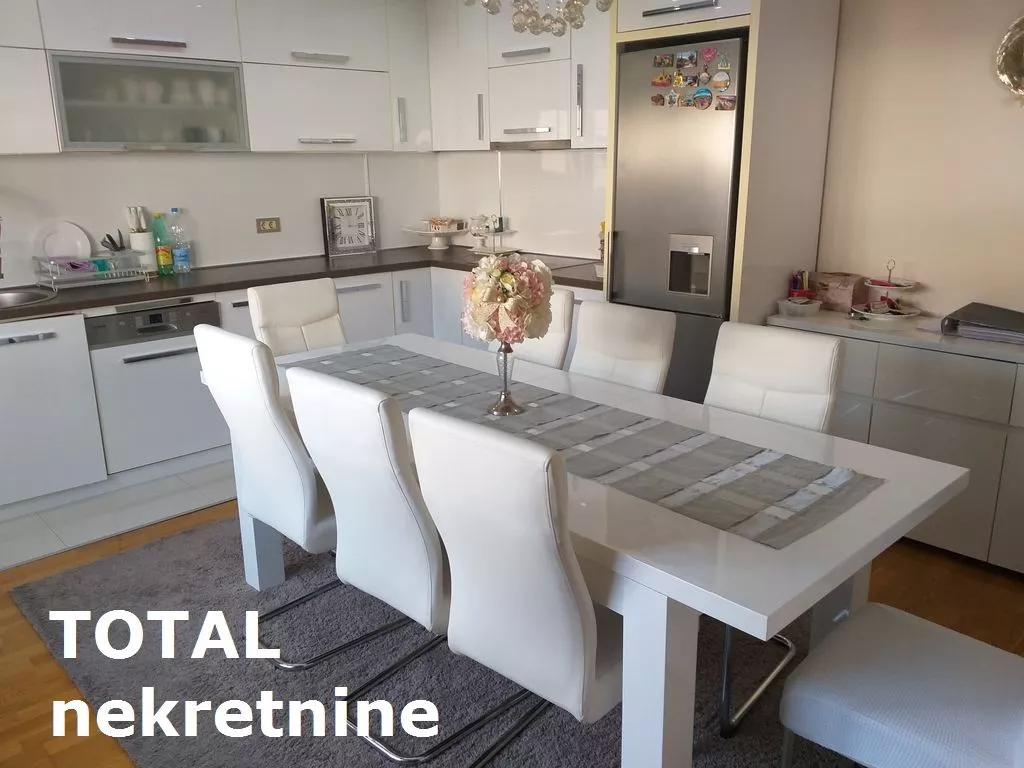Kuća na prodaju, Stari Futog, 320.000€, 145m² - 4zida
