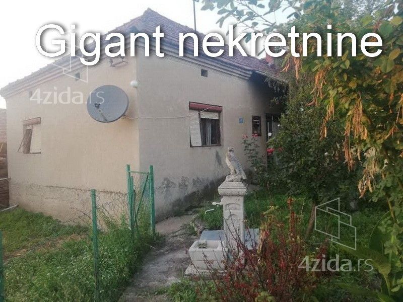 2-etažna kuća na prodaju, Gradske lokacije, 25.000€, 70m²