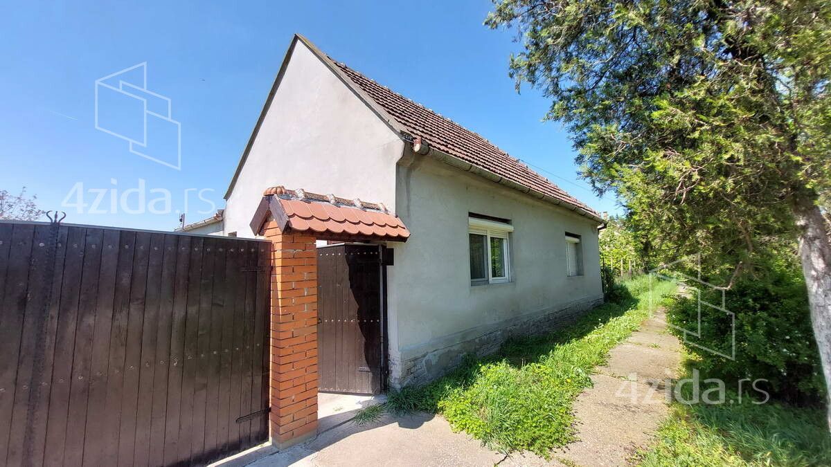 1-etažna kuća na prodaju, Melenci, 33.000€, 115m²