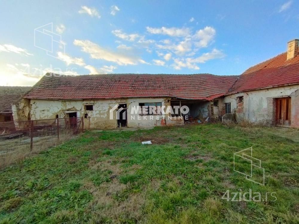 Kuća na prodaju, Elemir, 12.000€, 163m²