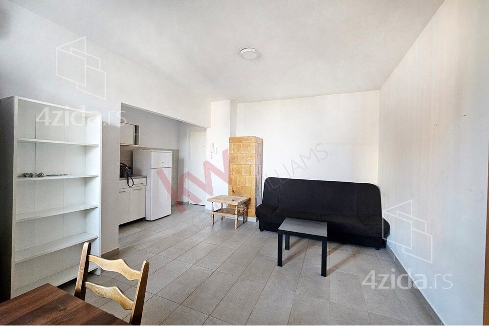 Garsonjera za izdavanje, Husinskih rudara, 330€, 23m²