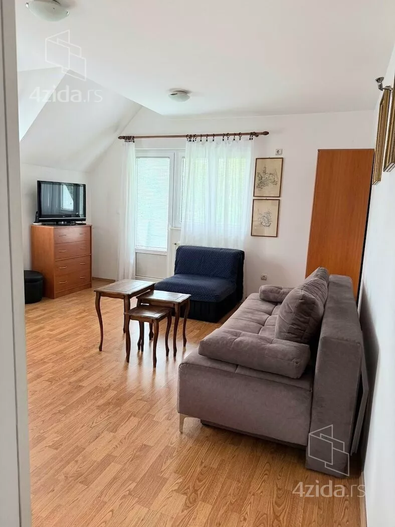 Jednosoban stan za izdavanje, Dr Nedeljka Ercegovca, 350€, 39m²