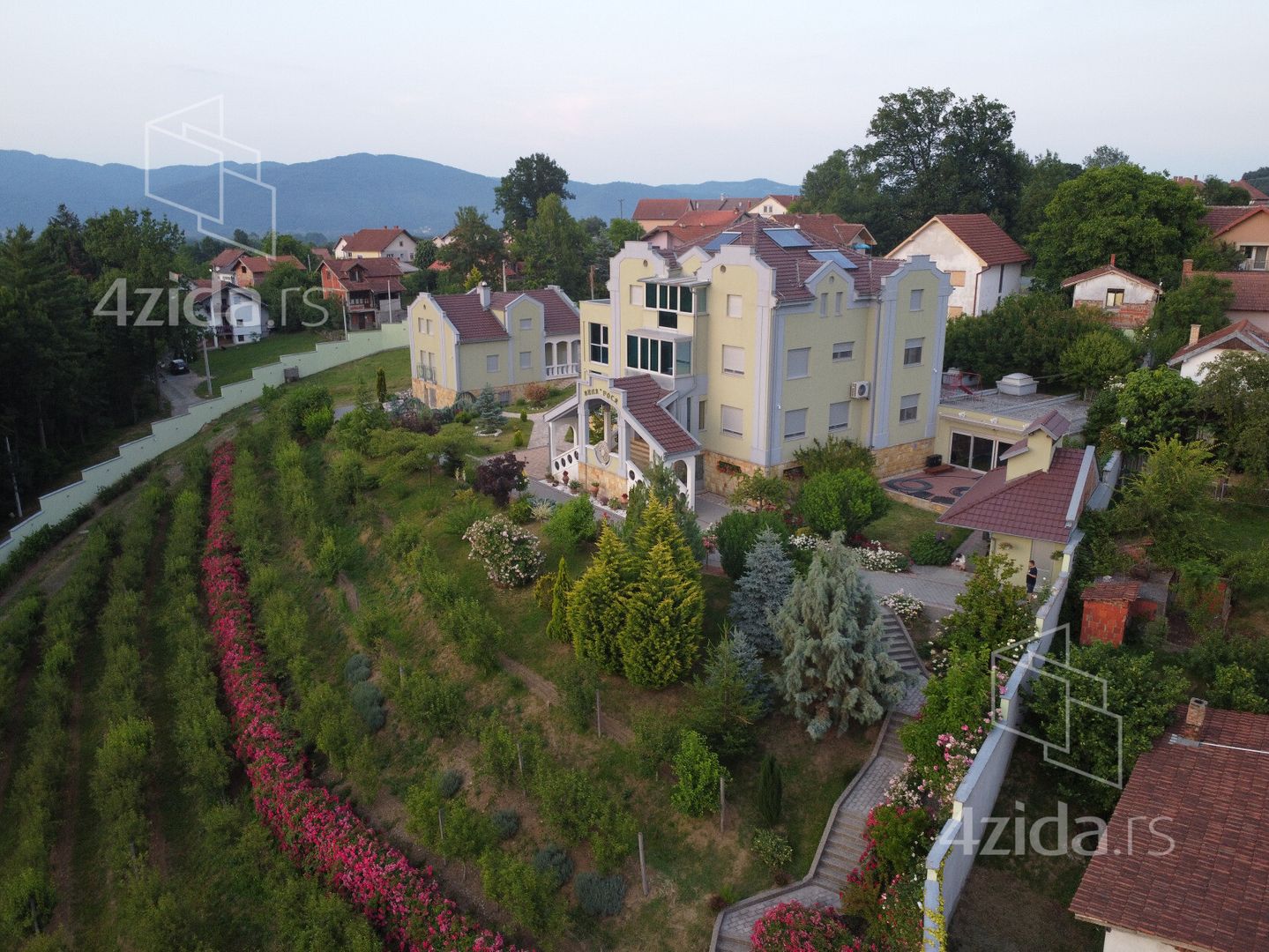 2-etažna kuća na prodaju, Deligradska 94, 2.600.000€, 6600m²