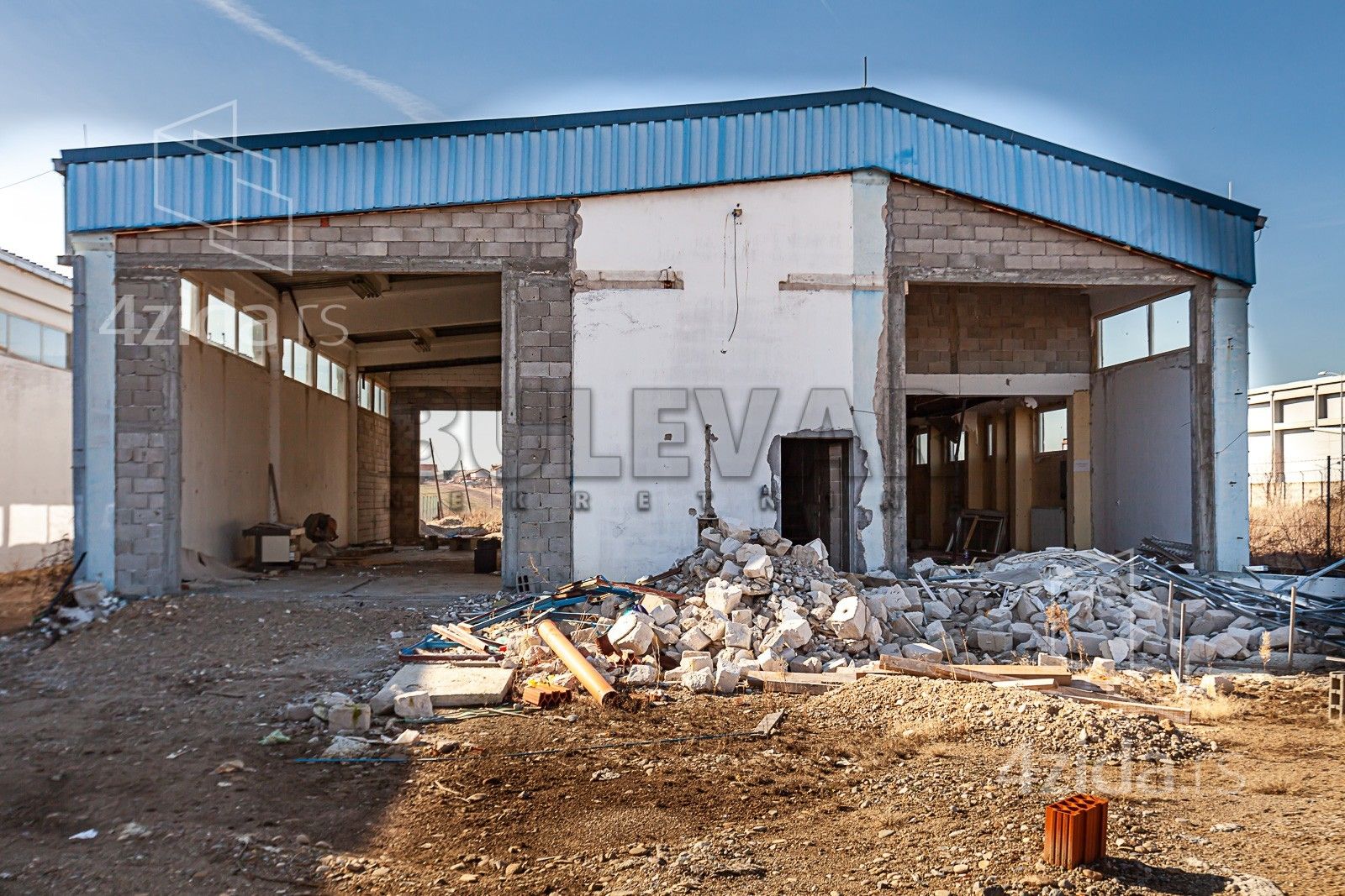 Lokal na prodaju, Metalska, 500.000€, 326m² - 4zida