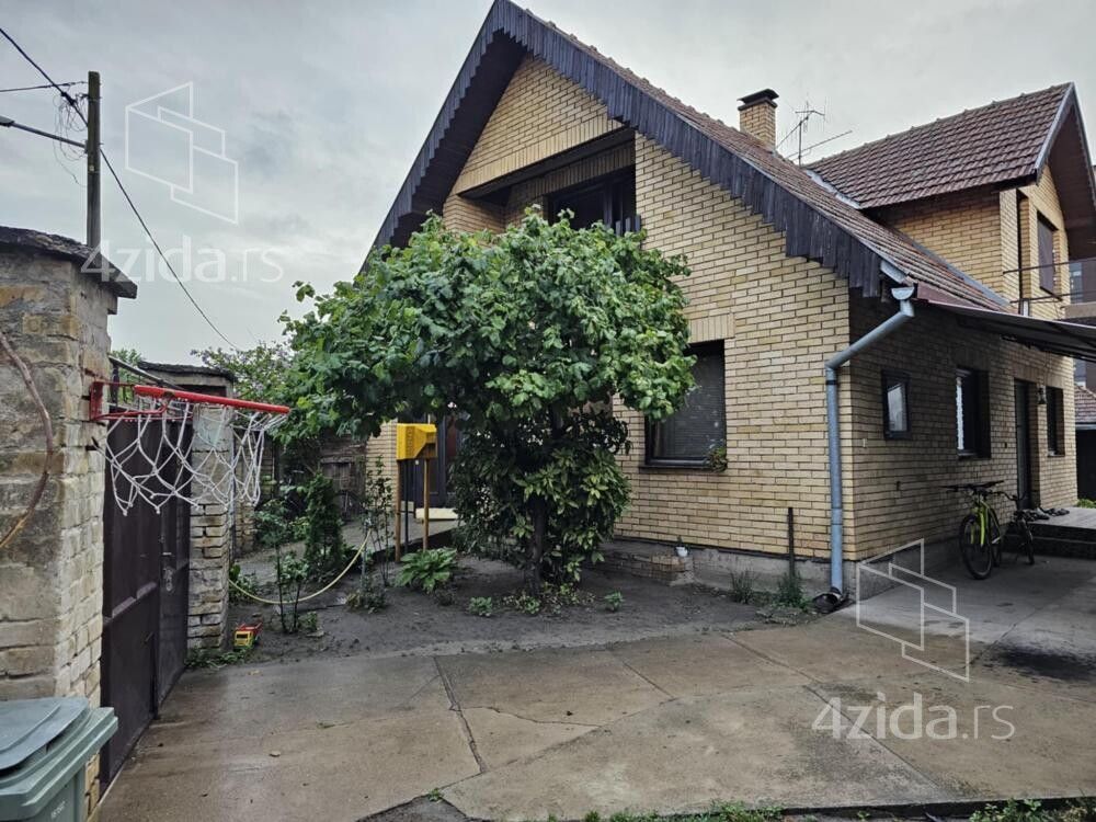 Kuća na prodaju, Dudova Šuma, 130.000€, 185m²