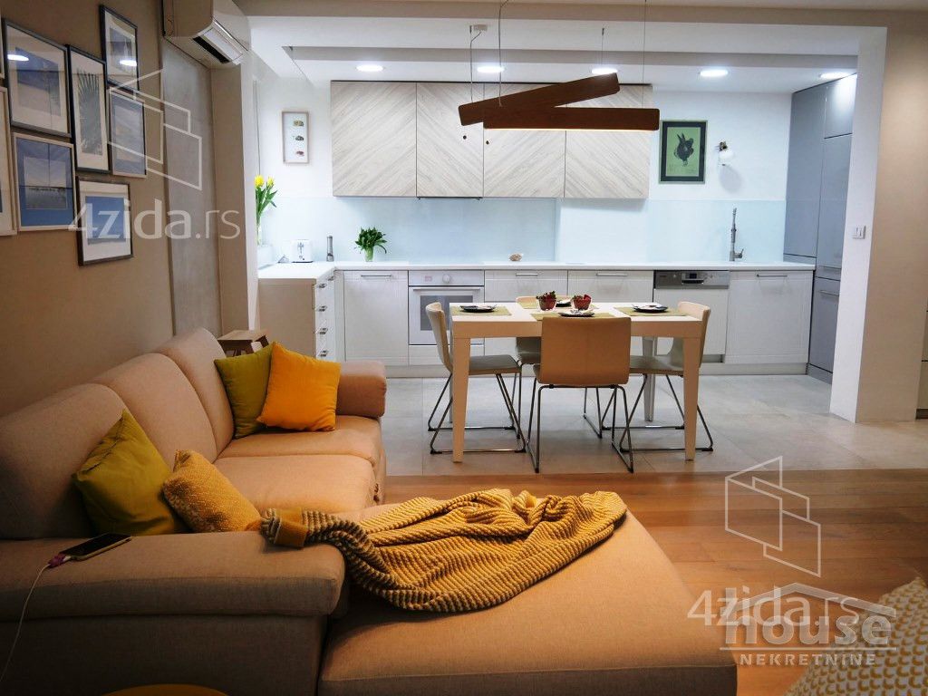 Dvosoban stan na prodaju, Liman 1, 195.700€, 56m²